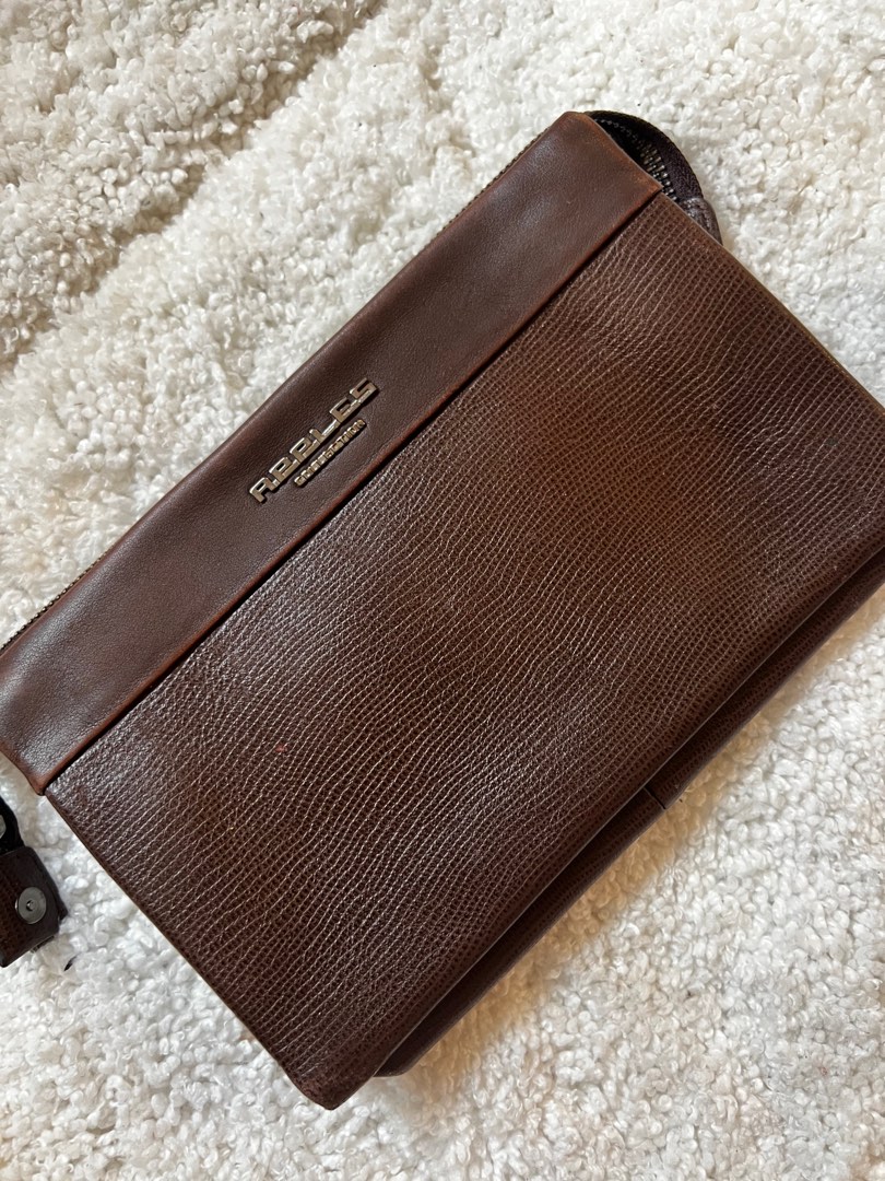 APPLES COLLECTION WALLET, Women's Fashion, Bags & Wallets, Purses ...