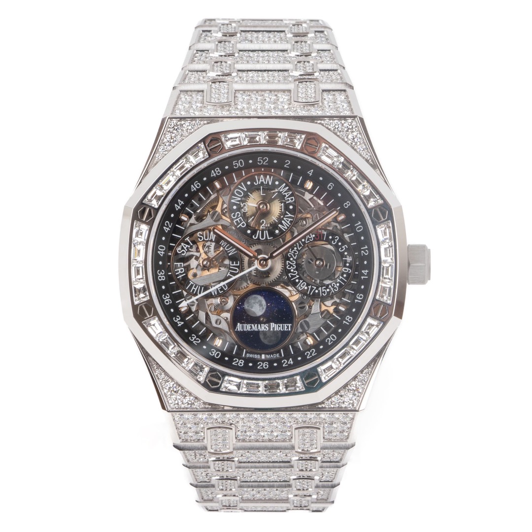 AUDEMARS PIGUET/AP 皇家橡樹系列 REF. 26625BC.ZZ.1223BC.02 18K白金鑲鉆萬年歷腕表, 名牌 ...