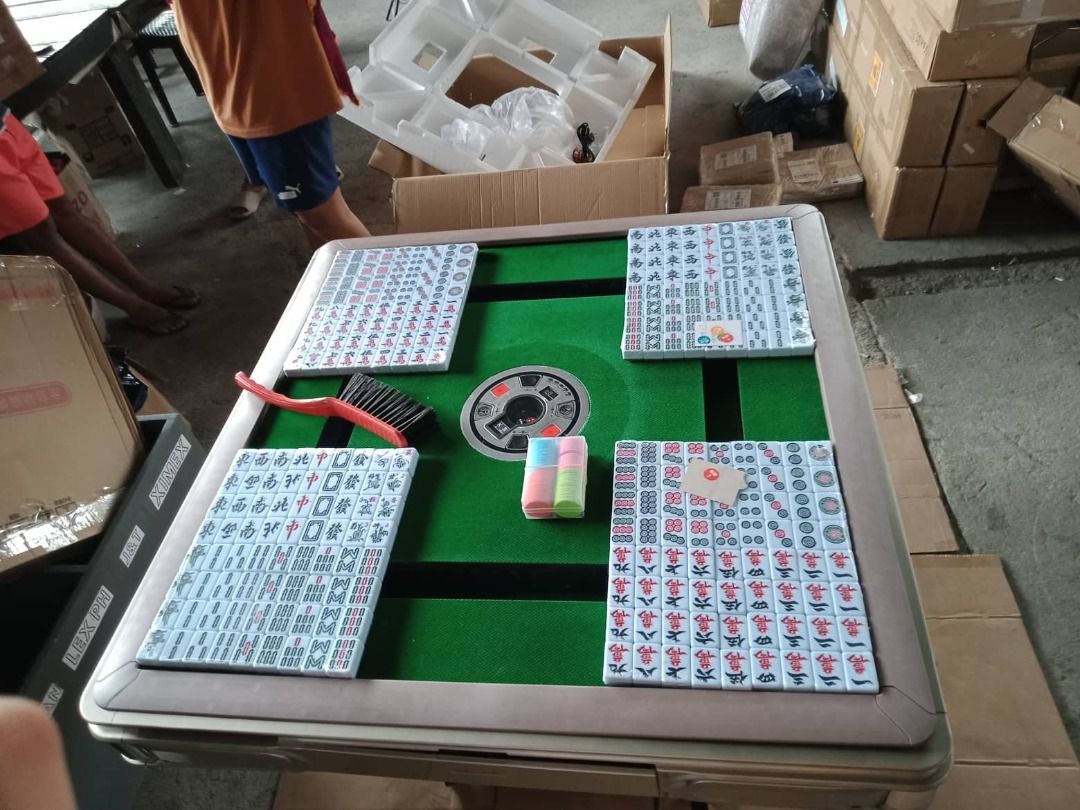 AUTOMATIC MAHJONG TABLE, Sports Equipment, Other Sports Equipment and ...
