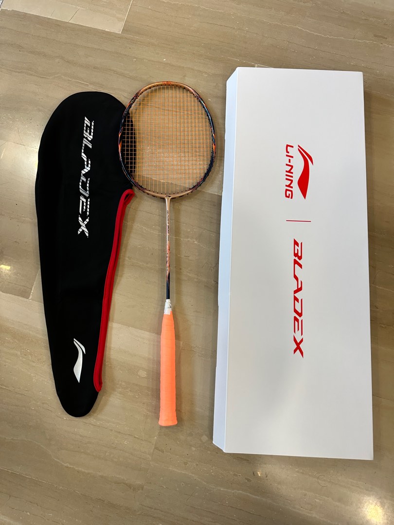 Blade X BladeX 900 Sun Max badminton racket, Sports Equipment, Sports ...