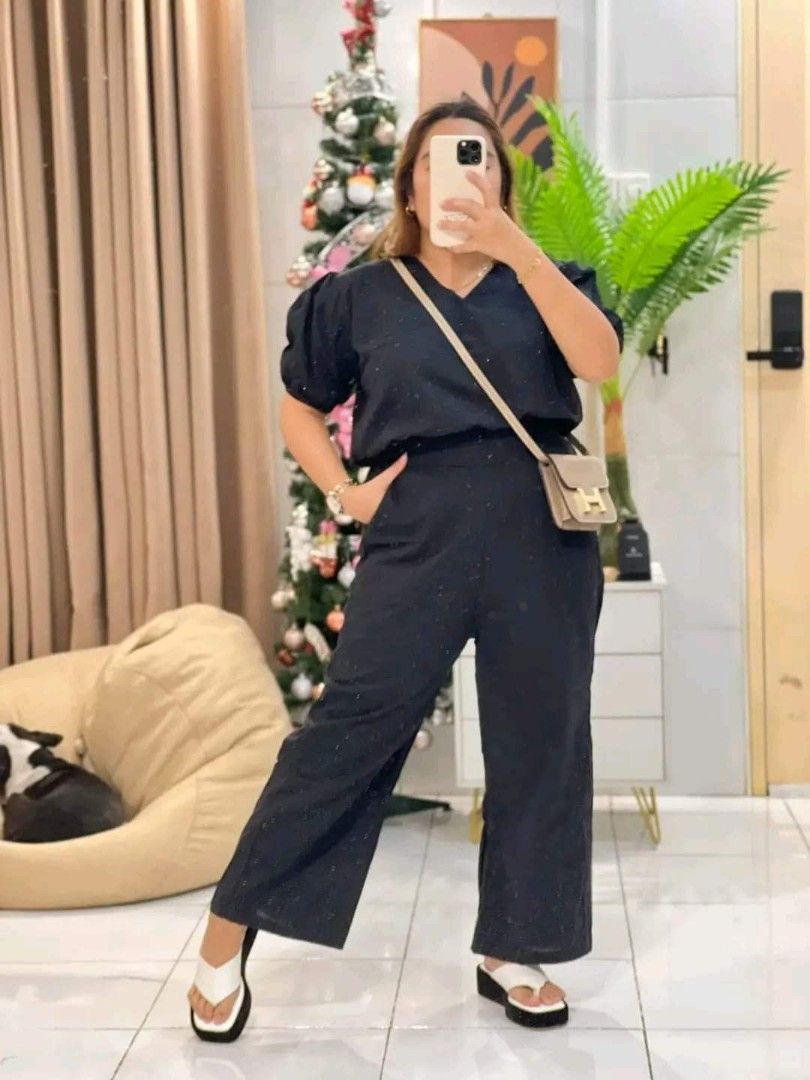 BOBBIE SQUAREPANTS COORDS, Women's Fashion, Dresses & Sets, Sets or ...