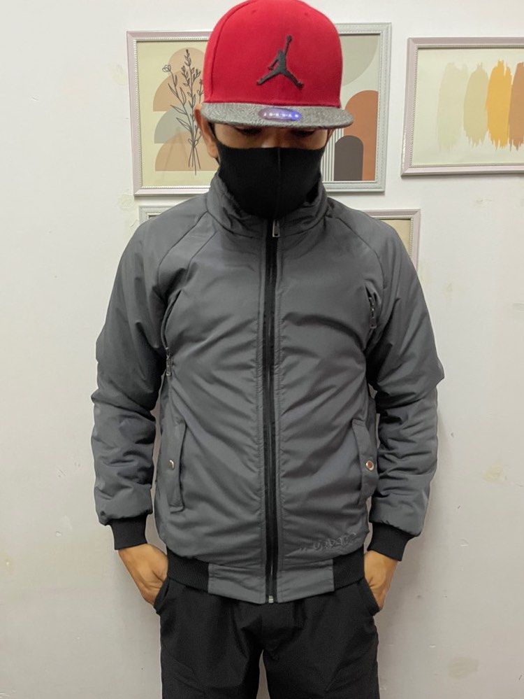 Boomber jacket, Men's Fashion, Coats, Jackets and Outerwear on Carousell