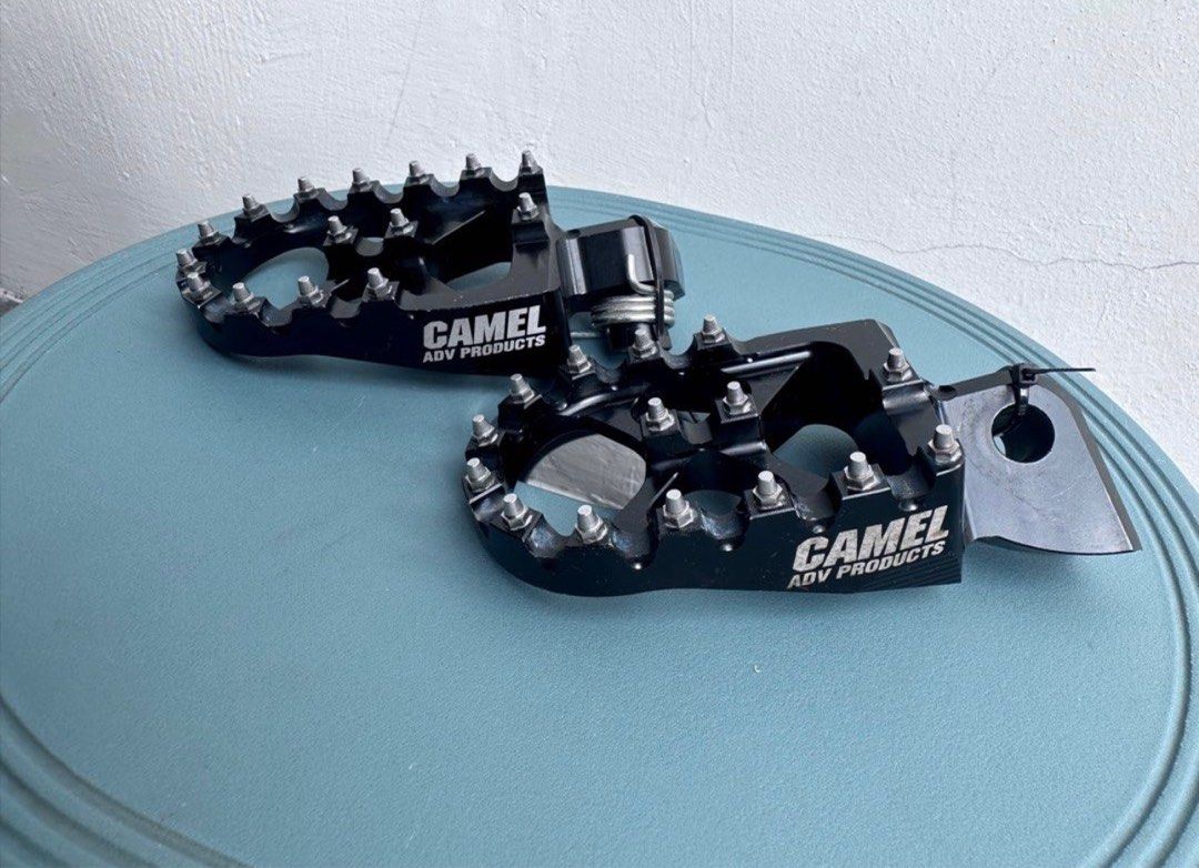 Camel adv Yamaha Tenere 700 foot pegs, Motorcycles, Motorcycle ...