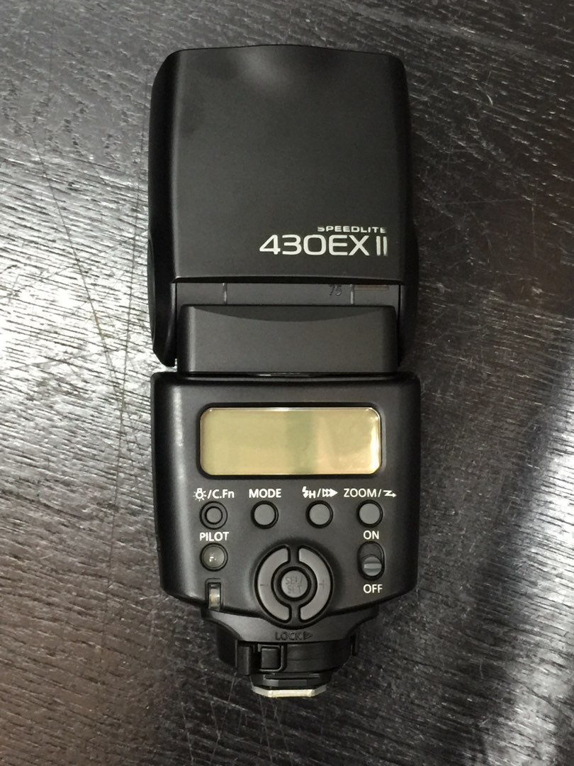 Canon 430 EX II, Photography, Photography Accessories, Flashes on Carousell