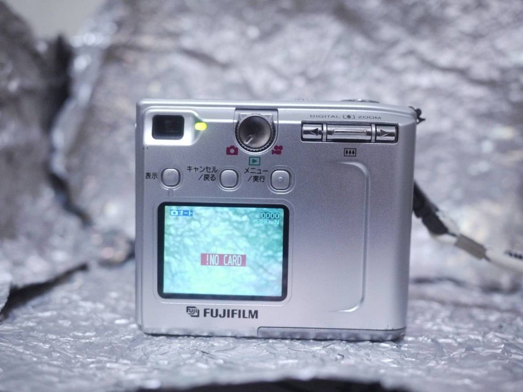 富士ccd 方塊機 fujifilm finepix 4500, 相機攝影, 相機在旋轉拍賣
