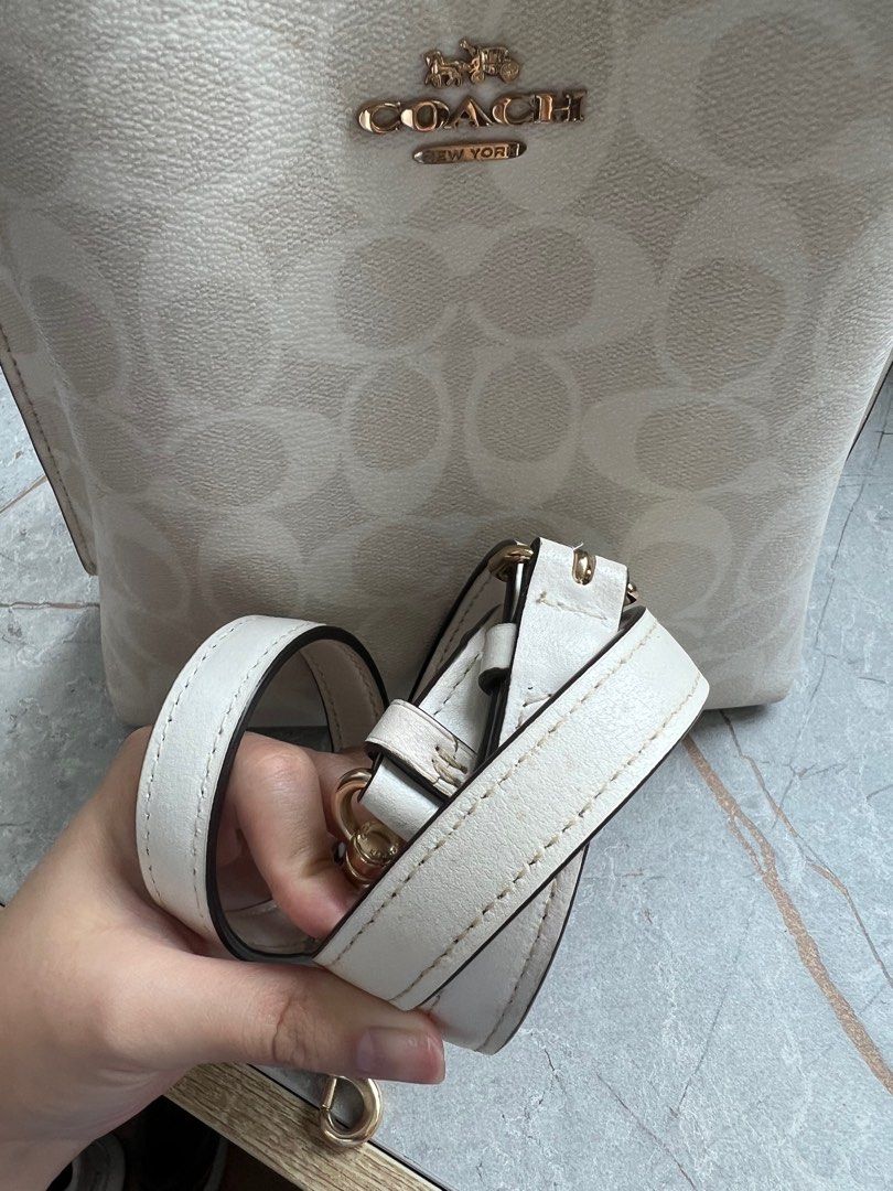 Coach Bag - two way use (cross-body / hand carry), Women's Fashion ...