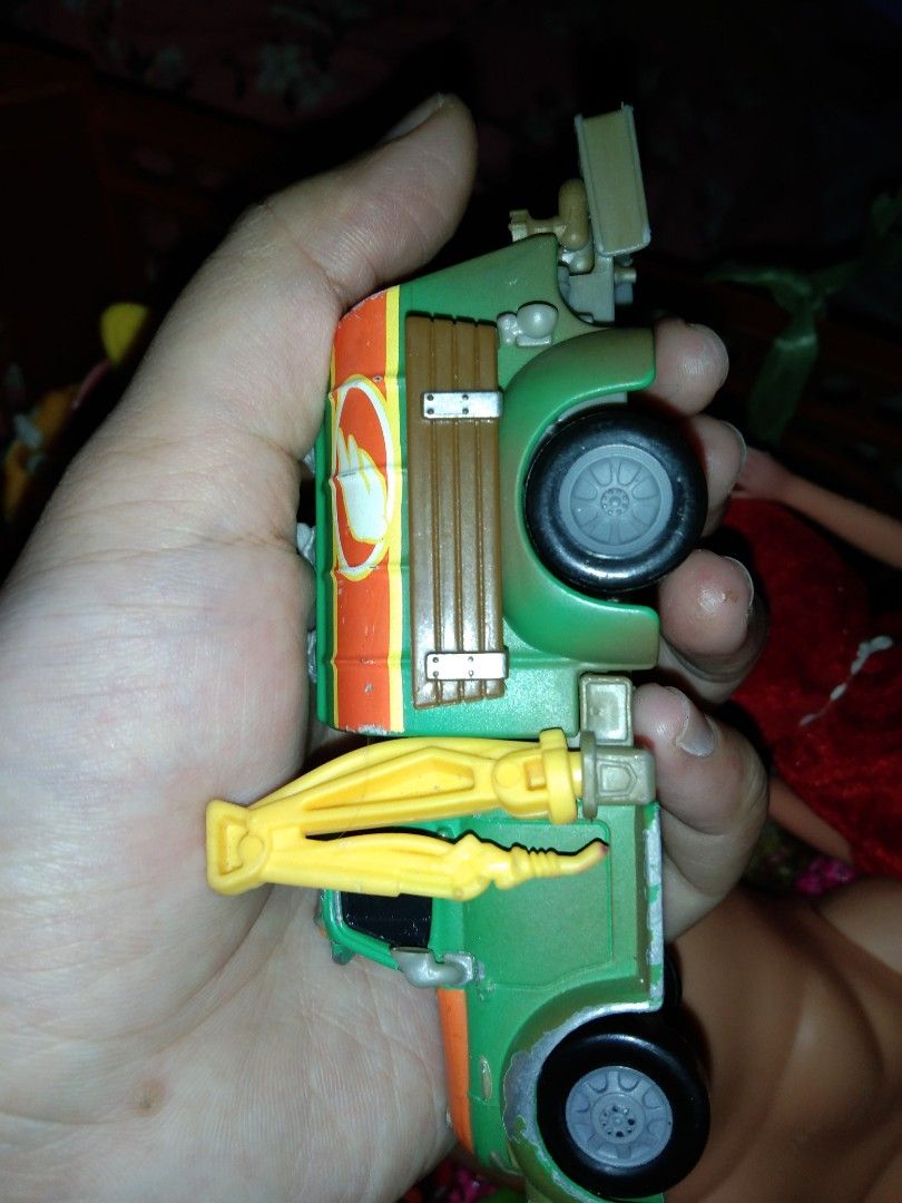 Disney Pixar Planes Chug Fuel Tanker, Hobbies & Toys, Toys & Games on ...