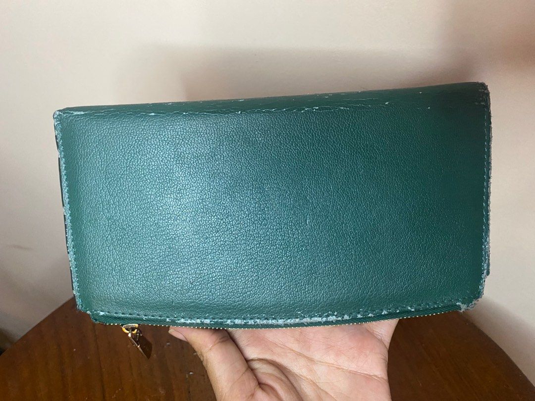 Dompet emsio by elizabeth, Fesyen Wanita, Tas & Dompet di Carousell