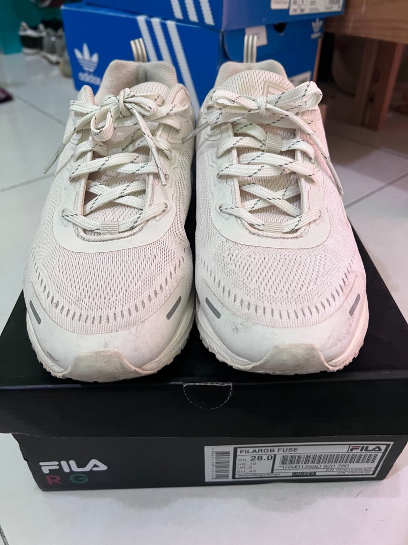 FIlA RGB Fuse, Men's Fashion, Footwear, Sneakers on Carousell