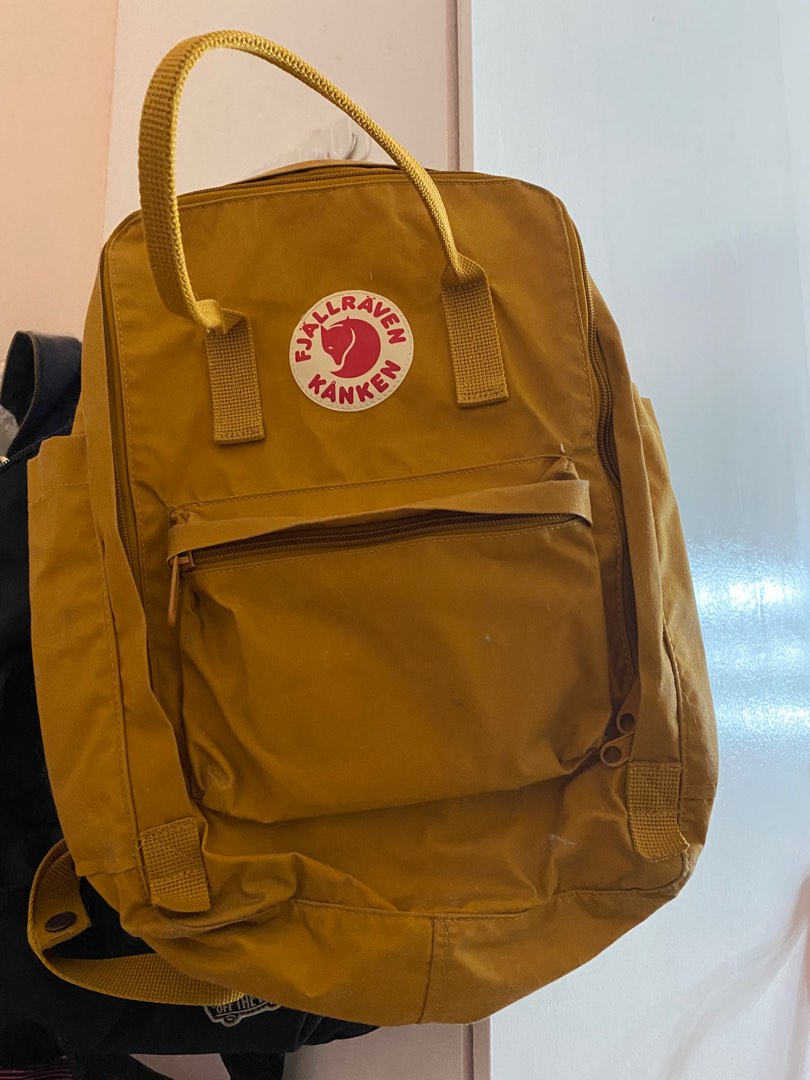Fjallraven Kanken 17” Mustard Yellow, Women's Fashion, Bags & Wallets ...