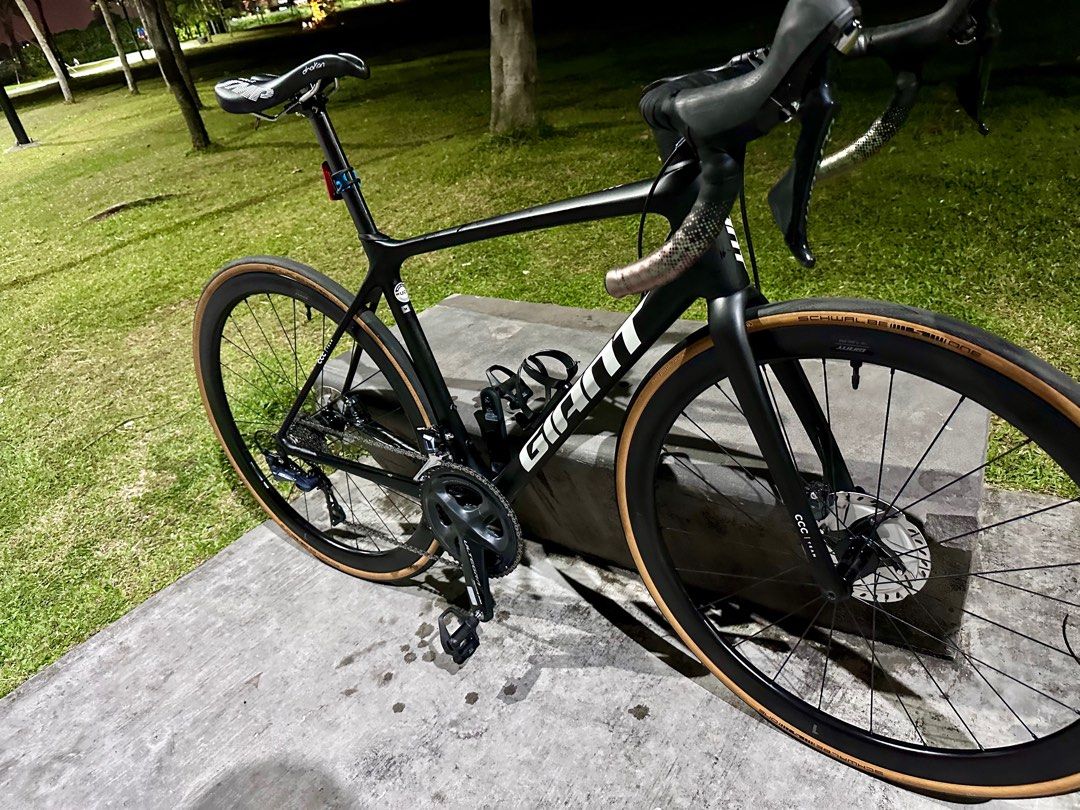 GIANT TCR ADV PRO 1, Sports Equipment, Bicycles & Parts, Bicycles on Carousell