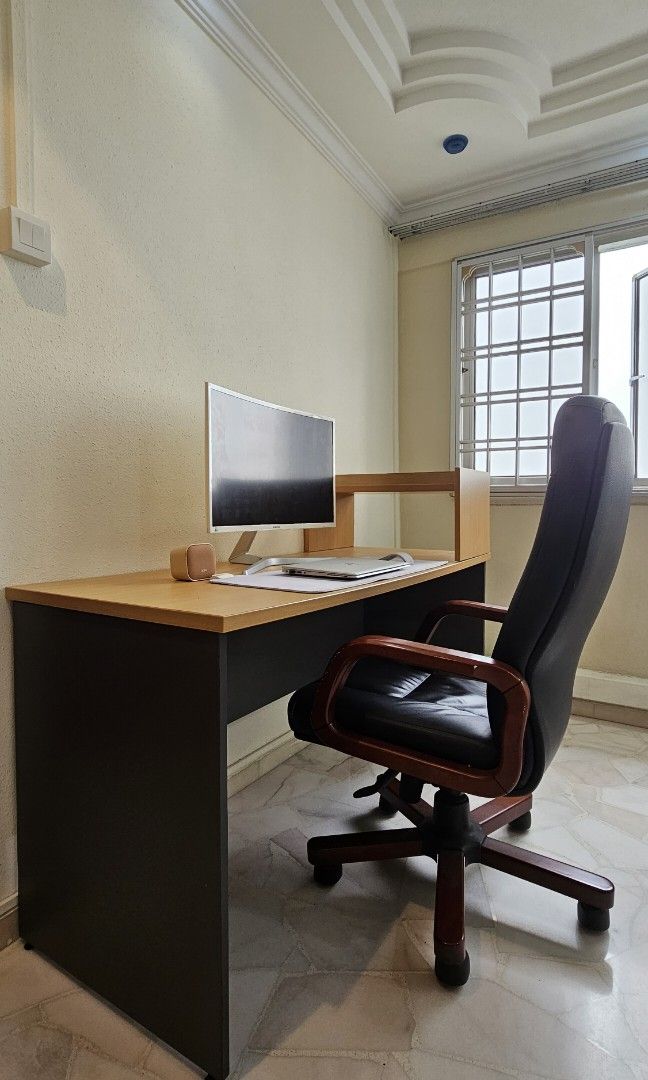 (Good Quality Complete WFH setup) Computer desk and Chair setup, with ...