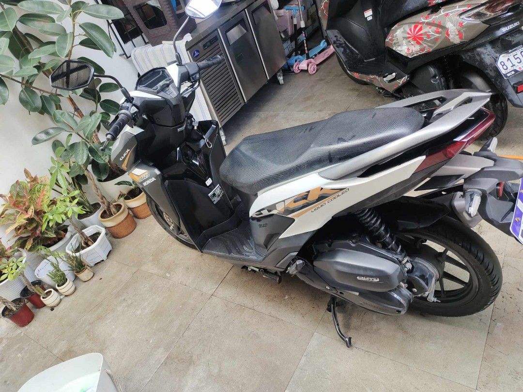 Honda click v2 2022 model, Motorbikes, Motorbikes for Sale on Carousell