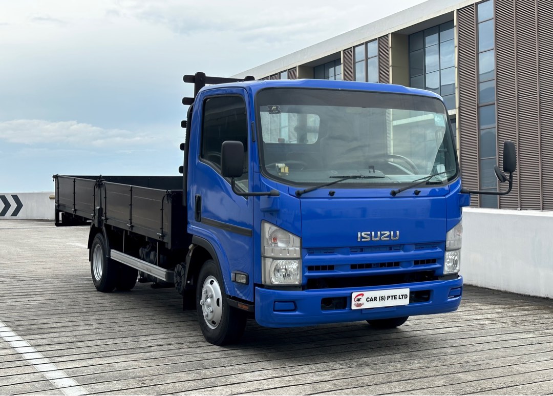 Isuzu NPR85, Cars, Commercial Vehicles, Used on Carousell