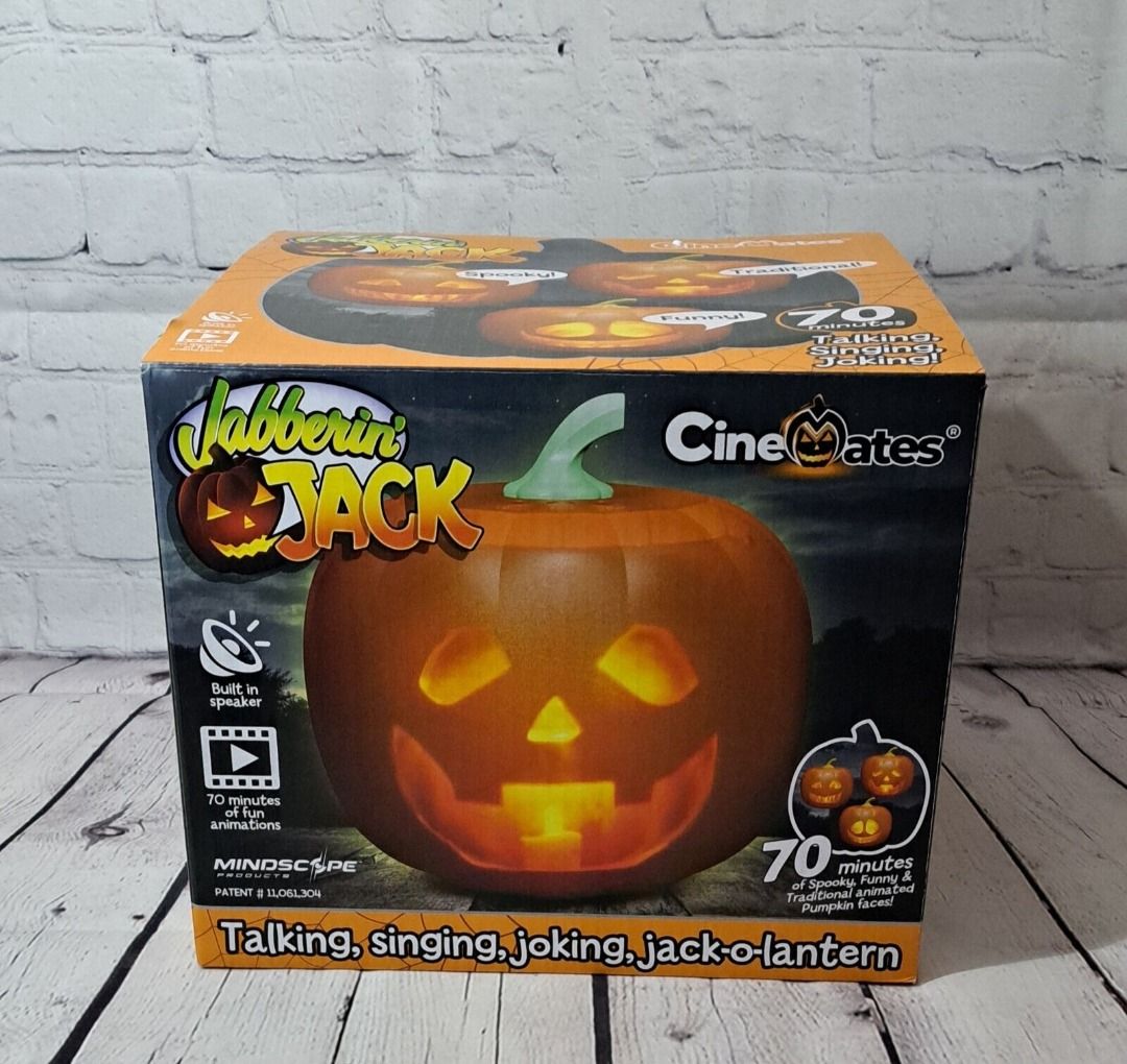 animated talking pumpkin