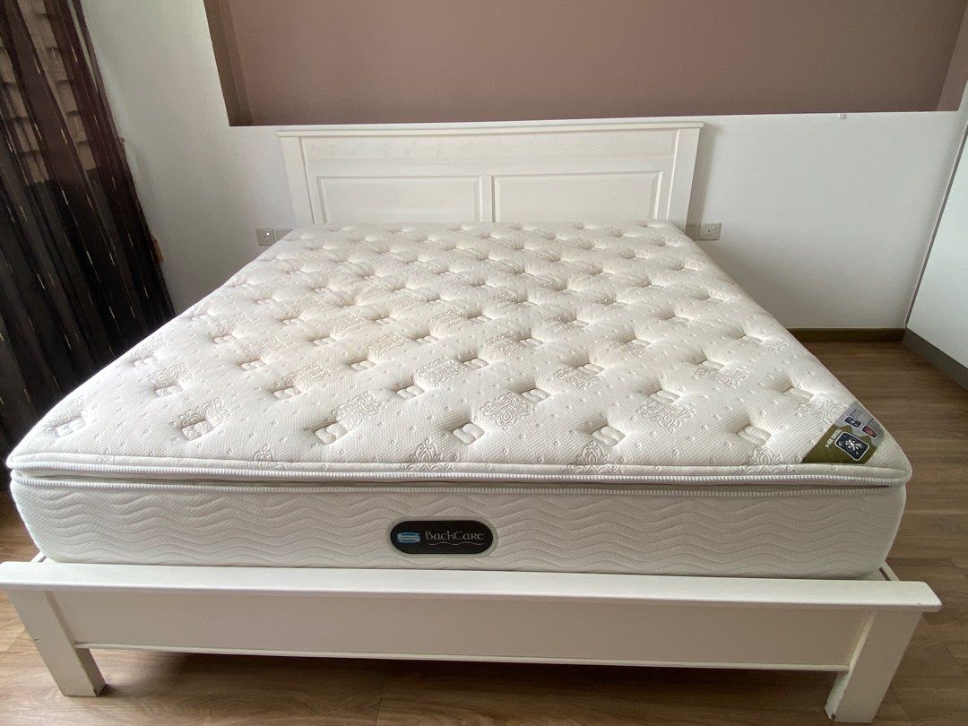 Simmons Backcare Luxury King mattress w frame, Furniture & Home Living ...