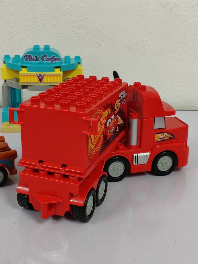 Lego duplo 10846 Pixal Cars Flo's Cafe Mcqueen Cruz Ramirez and Mark ...