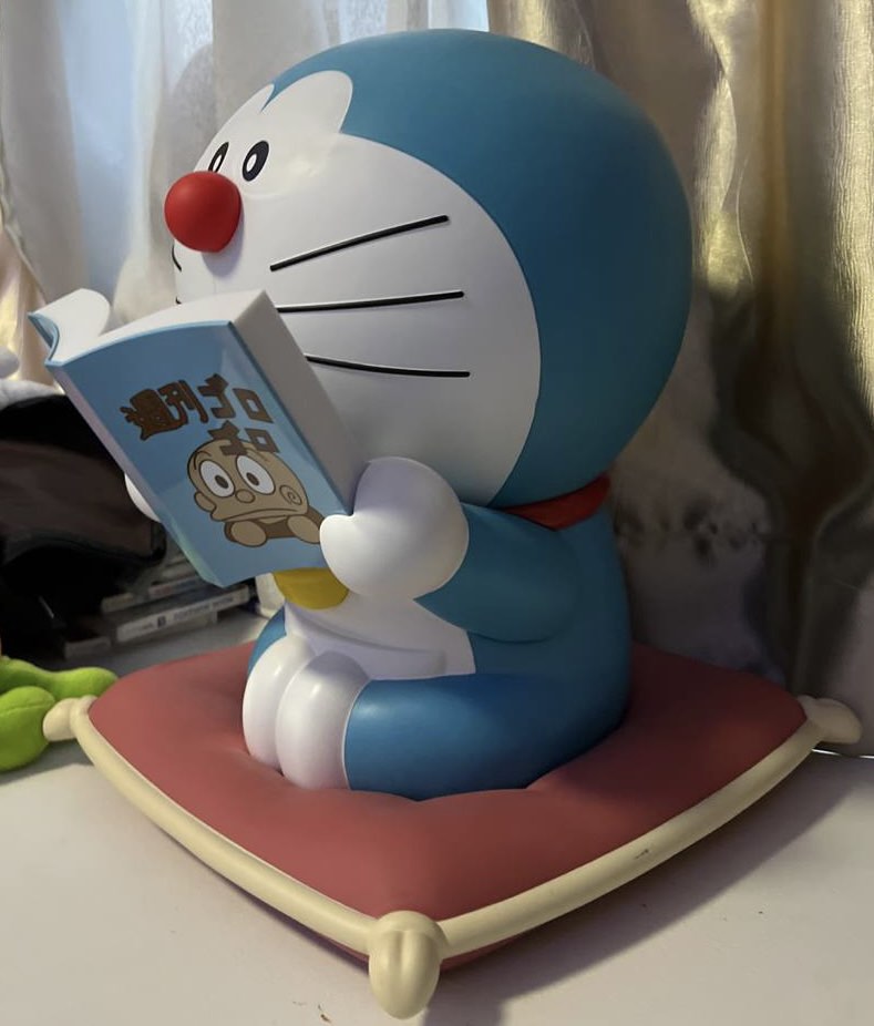 Limited edition Doraemon Reading Lamp, Hobbies & Toys, Toys & Games on ...