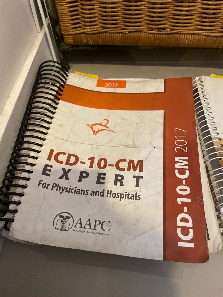 Medical coding AAPC ICD 10, CPT, HCPCS 2017, Hobbies & Toys, Books ...