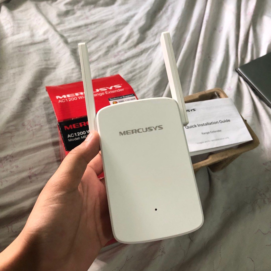 Mercusys Ac1200 Wi Fi Range Extender Me30 Mobile Phones And Gadgets Other Gadgets On Carousell