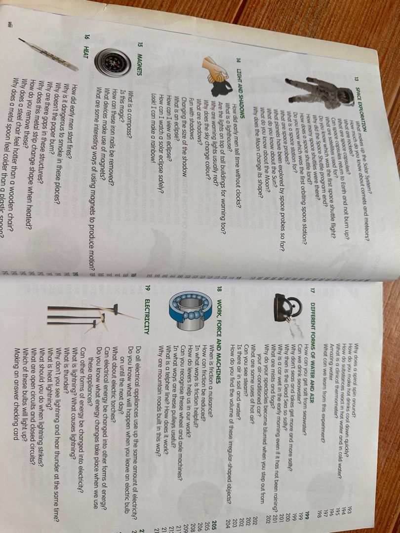 Mini science encyclopaedia, Hobbies & Toys, Books & Magazines ...