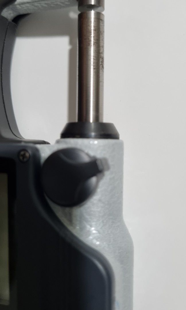 Mitutoyo Digital Micrometer, Commercial & Industrial, Construction ...