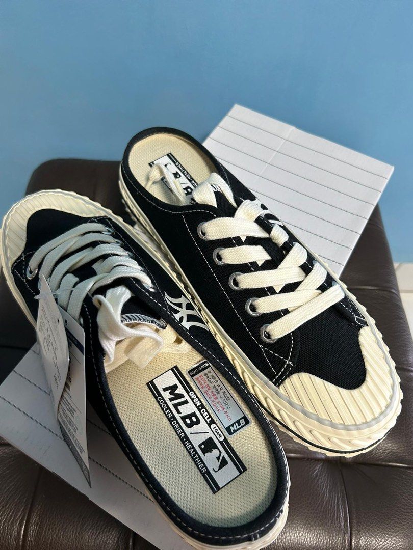 MLB PLAYBALL ORIGIN MULE, Women's Fashion, Footwear, Sneakers on Carousell