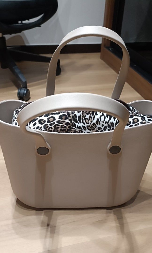 Moshi Ava Tote bag from Bangkok, Women's Fashion, Bags & Wallets, Tote ...