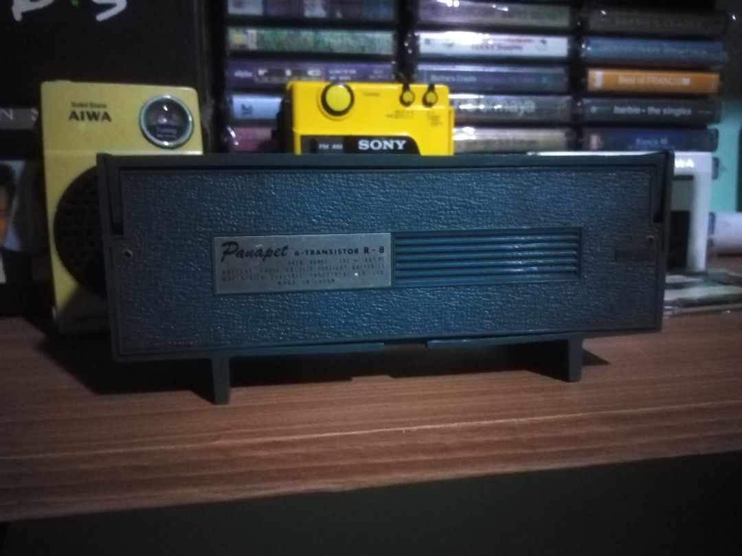 National panasonic AM transistor radio, Audio, Portable Music Players ...