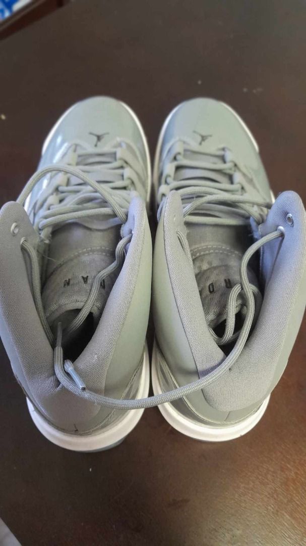 Nike Mens Air Jordan Max Aura Cool Grey Basketball Shoes Size 11, Women ...