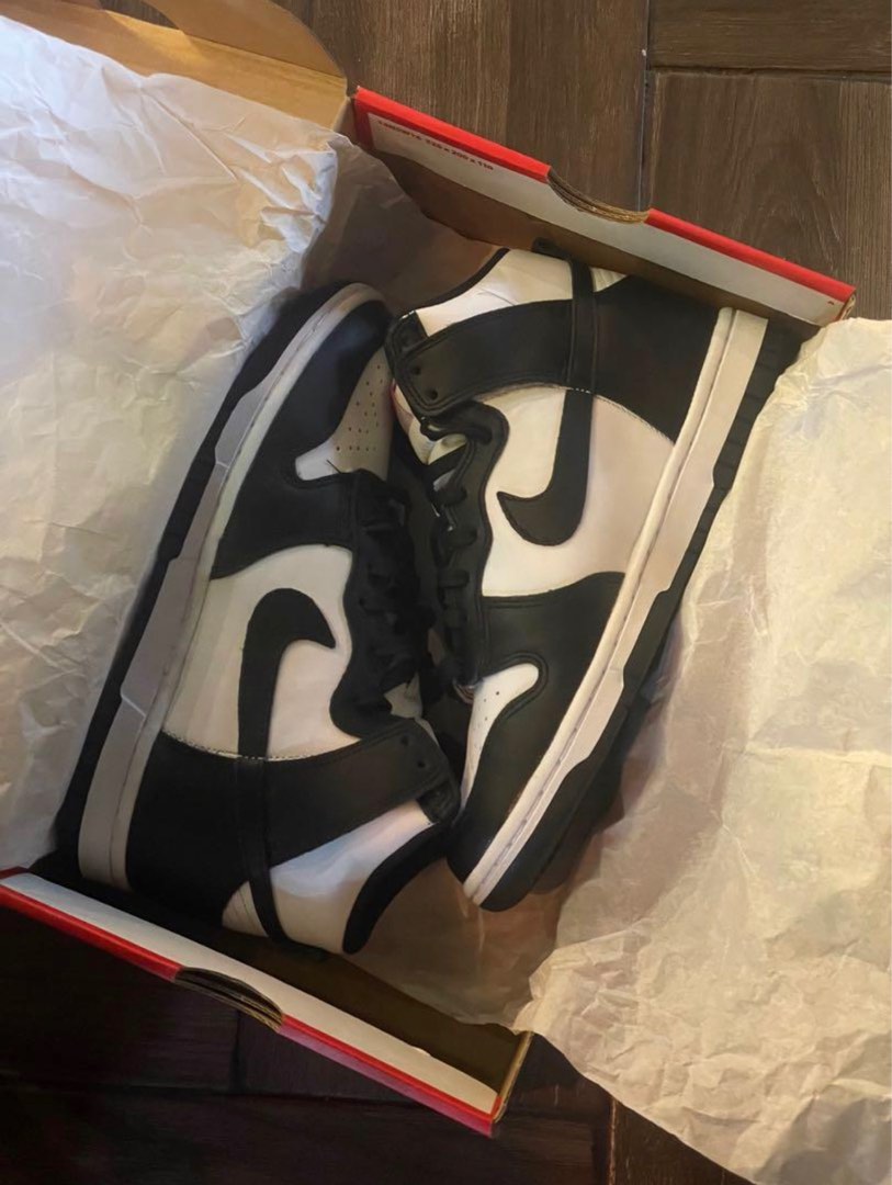 Nike panda dunks, Men's Fashion, Footwear, Sneakers on Carousell