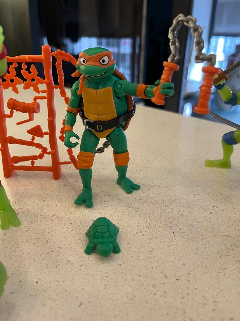 Ninja turtle set, Hobbies & Toys, Toys & Games on Carousell