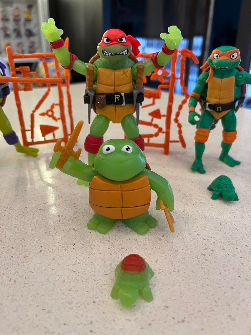 Ninja turtle set, Hobbies & Toys, Toys & Games on Carousell
