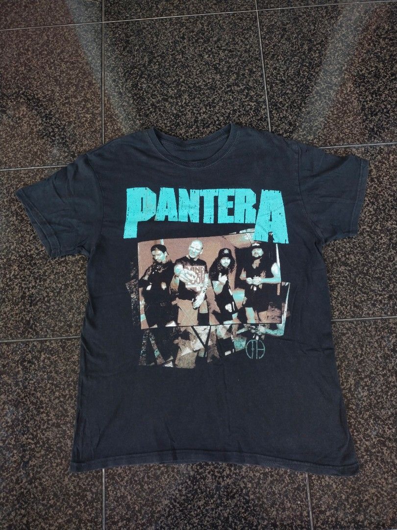 pantera mega print, Men's Fashion, Tops & Sets, Formal Shirts on Carousell