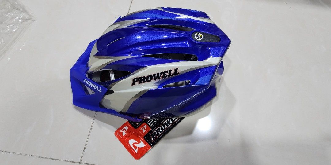 PROWELL Helmet (F-4000 Hurricane), Sports Equipment, Bicycles & Parts ...