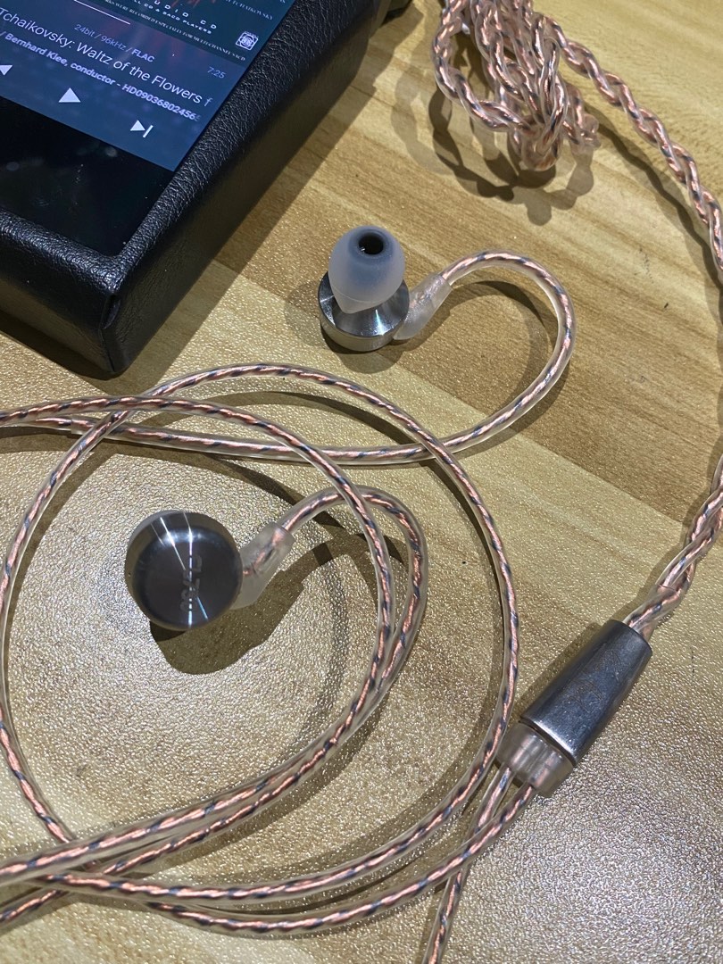 RHA CL750, Audio, Earphones on Carousell