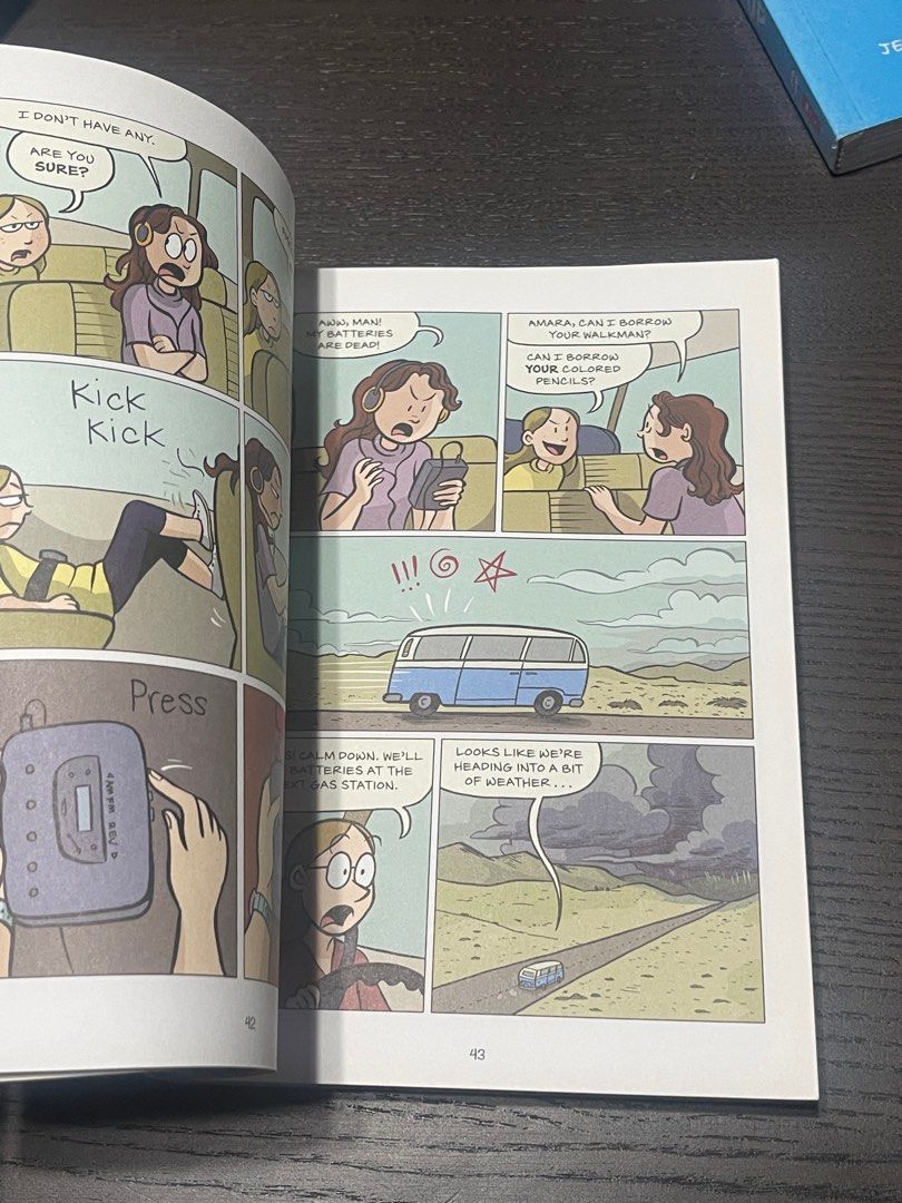 Sisters by Raina Telgemeier, Hobbies & Toys, Books & Magazines, Fiction ...