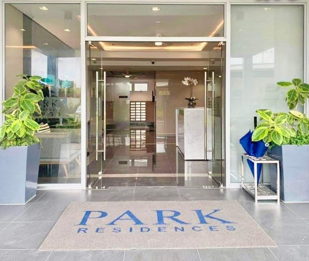 SMDC PARK RESIDENCES - Located behind SM City Sta. Rosa, Laguna ...