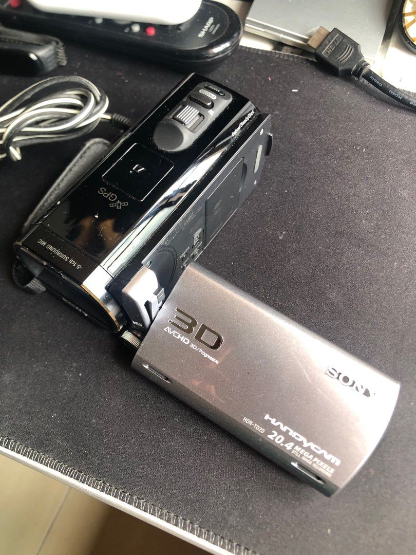 Sony 3D Handycam TD20, Photography, Video Cameras on Carousell