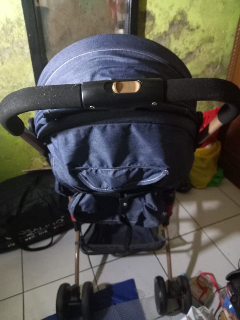 Stroller Pliko Bisa untuk New Born, Bayi & Anak, Kereta, Kursi Goyang ...