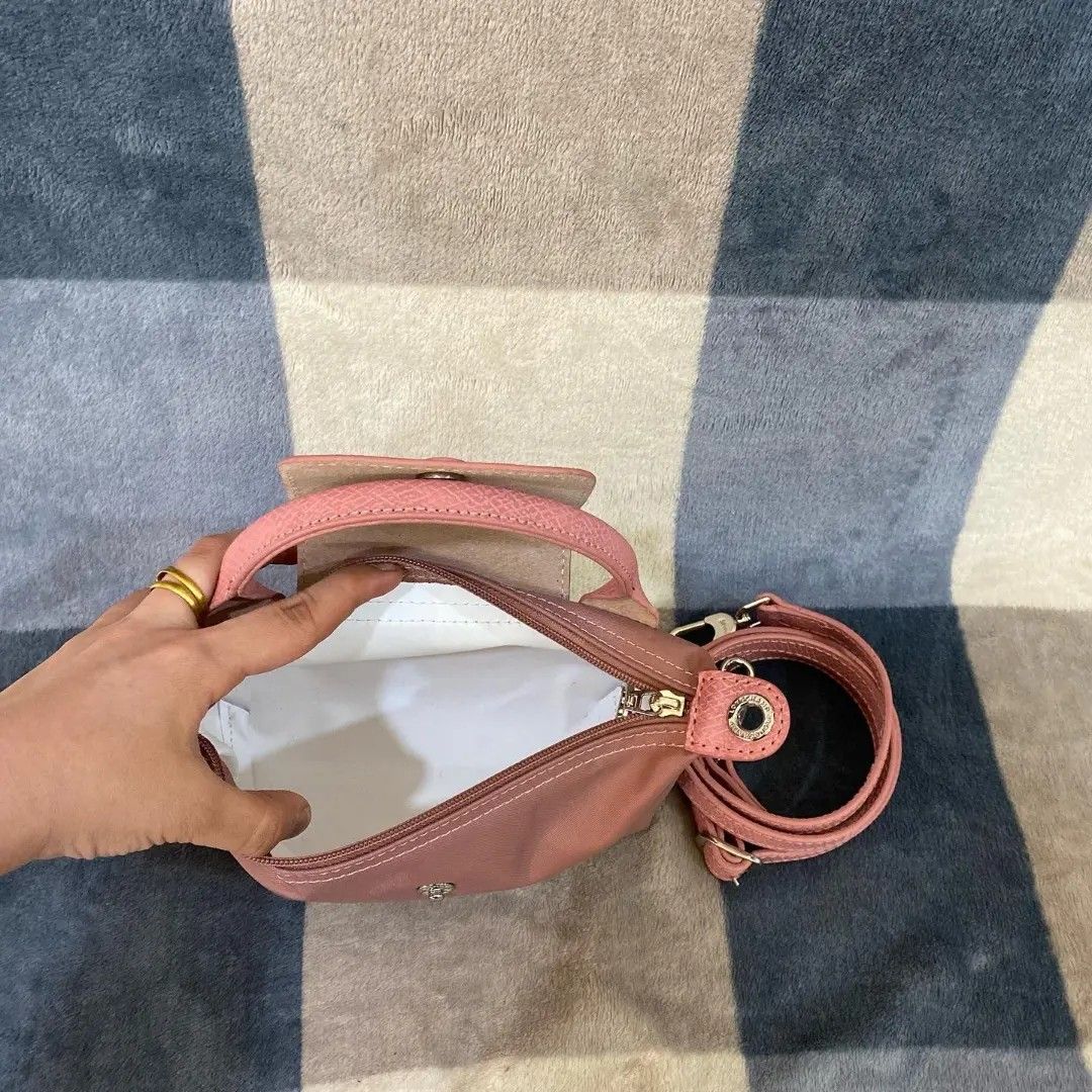 Tas Longchamp Mini, Barang Mewah, Tas & Dompet di Carousell