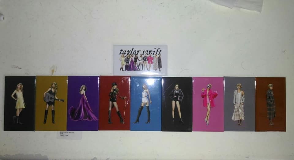 TAYLOR SWIFT Eras Magnet Set, Hobbies & Toys, Memorabilia ...