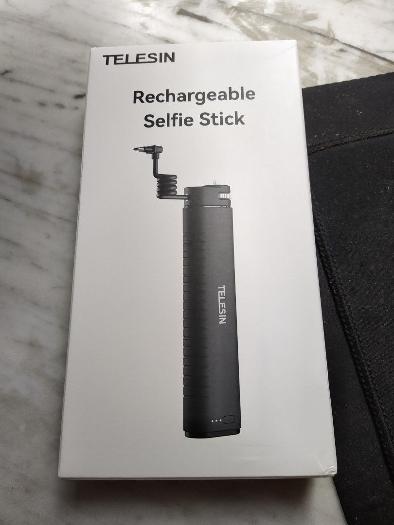 Telesin Rechargeable Selfie Stick, 攝影器材, 攝影配件, 電池及充電器 - Carousell