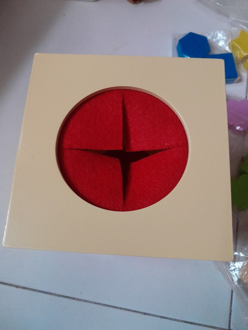 Touch and feel box, Hobbies & Toys, Toys & Games on Carousell