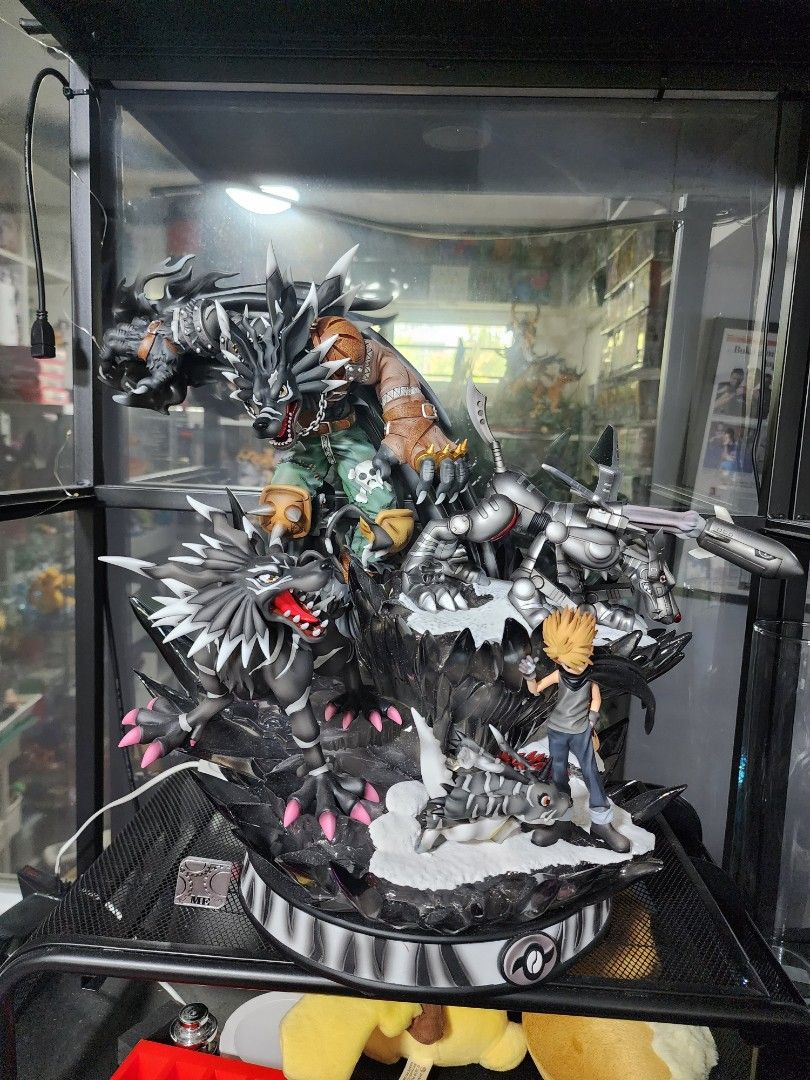 Tumbler STUDIO Digimon Statue Gabumon Garurumon Weregarurumon ...