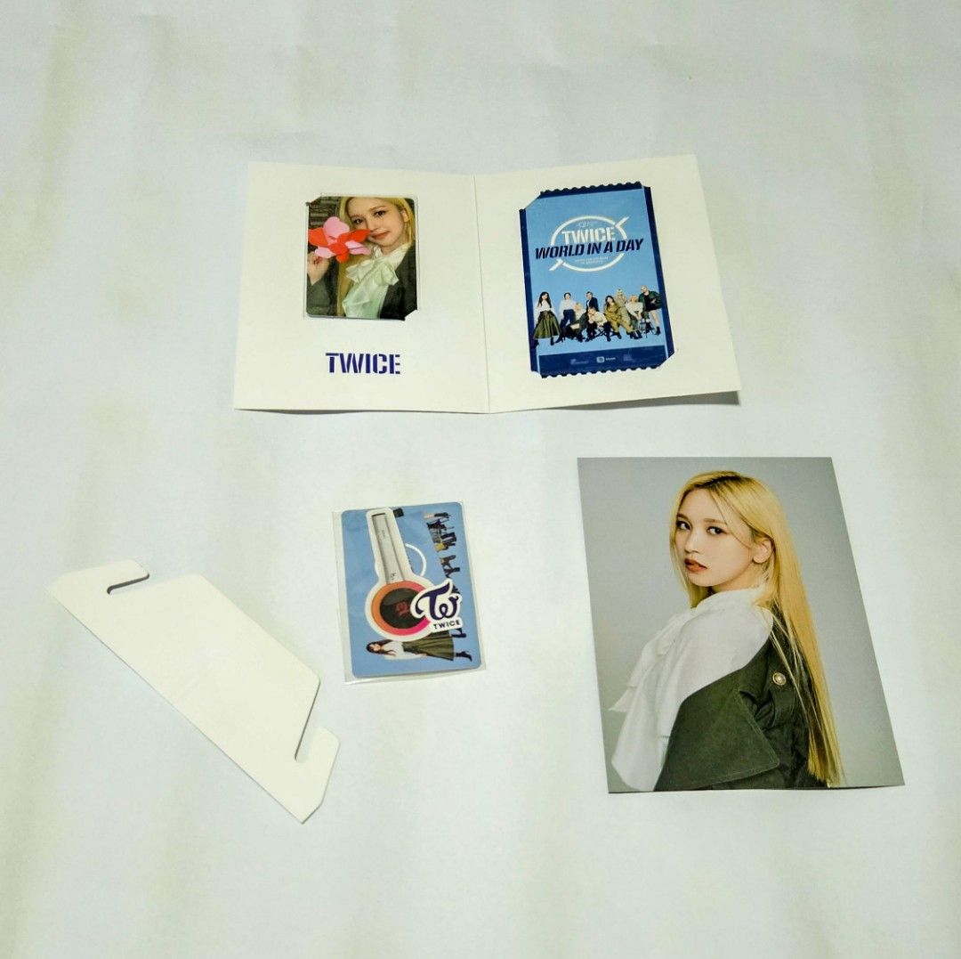 Twice World in A Day special AR ticket set (Sana & Mina), Hobbies & Toys, Memorabilia ...