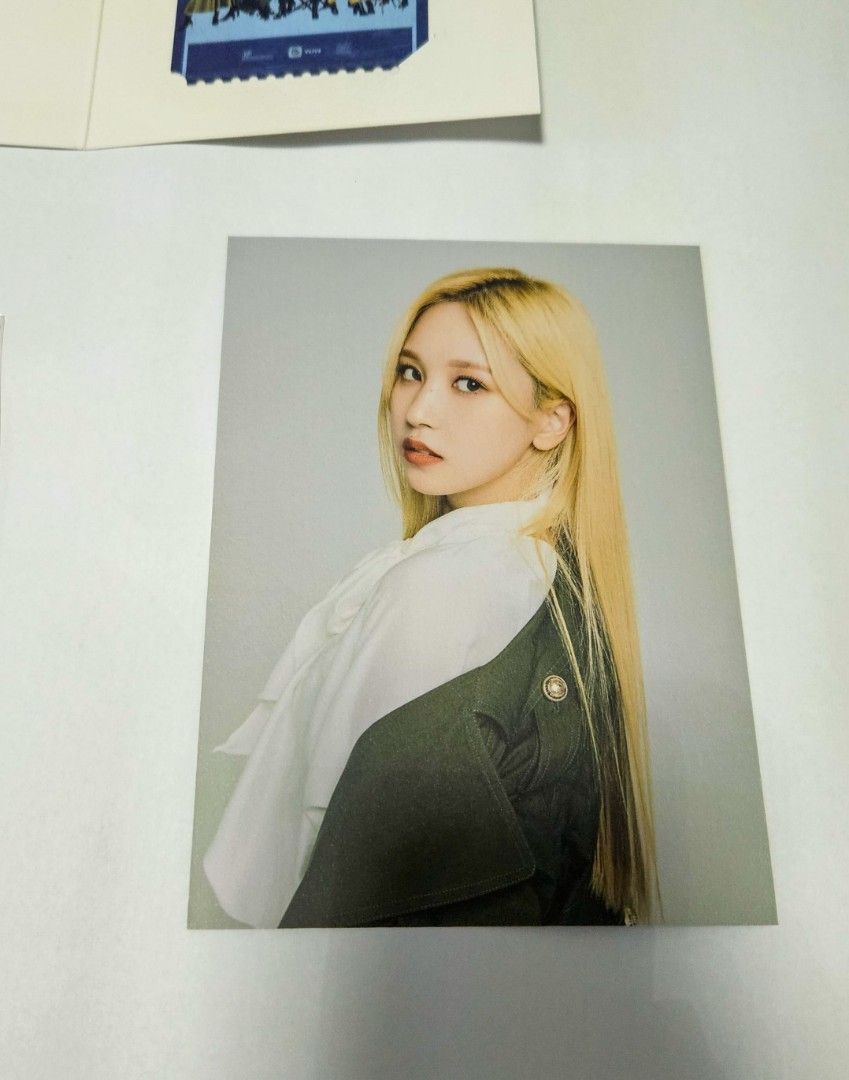 Twice World in A Day special AR ticket set (Sana & Mina), Hobbies & Toys, Memorabilia ...