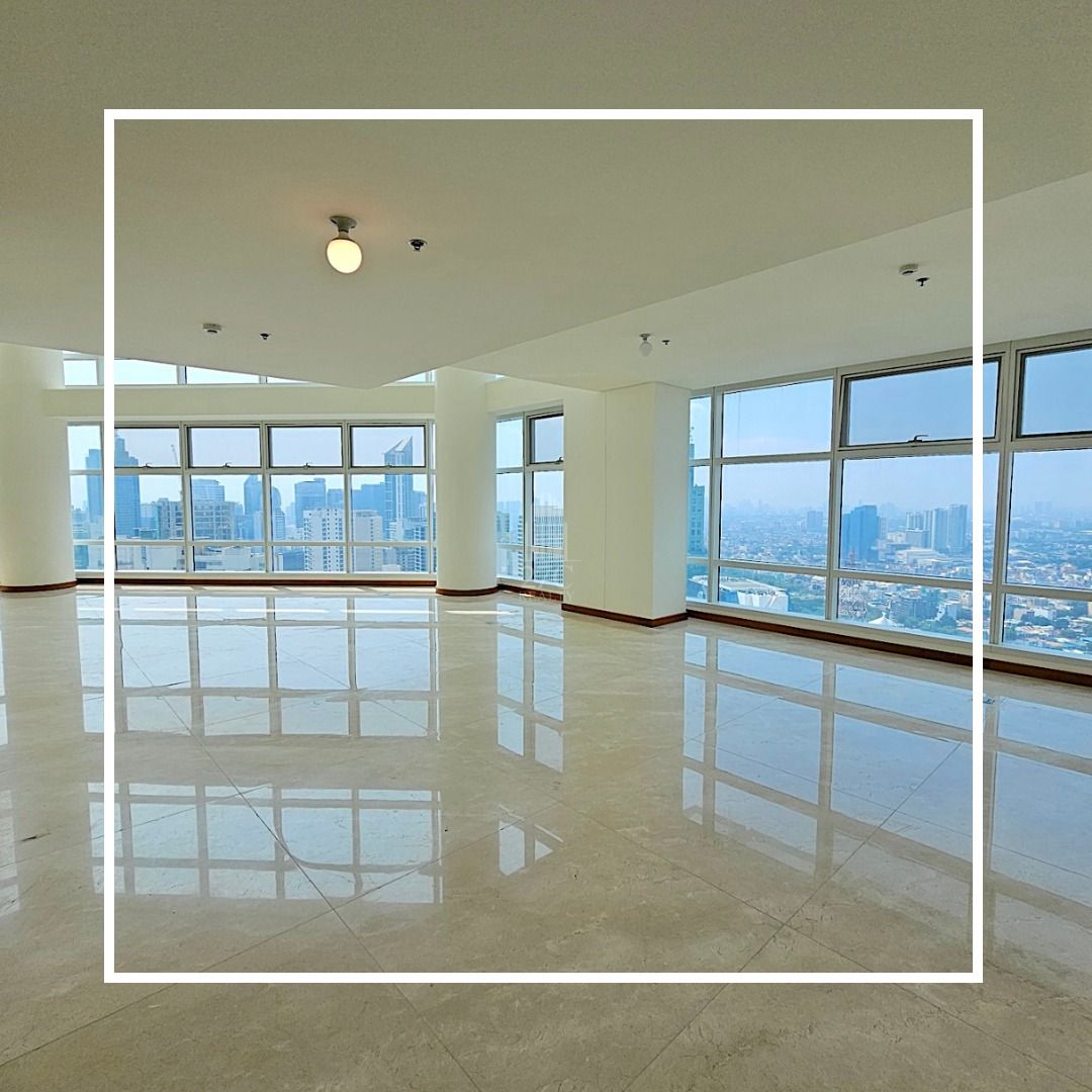 Two Roxas Triangle, Makati City - Ultra-Luxury Bi-Level Penthouse for ...