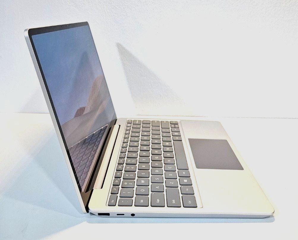 (U.P 1588) Ultrabook Microsoft Surface Laptop Go I5-1035G1|8GB LPDDR4X ...