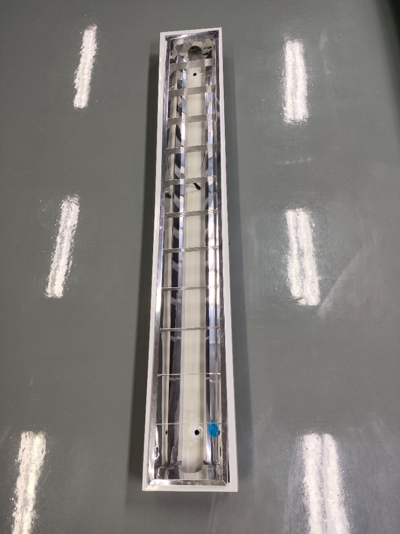 Used single louvers, Furniture & Home Living, Lighting & Fans, Lighting ...